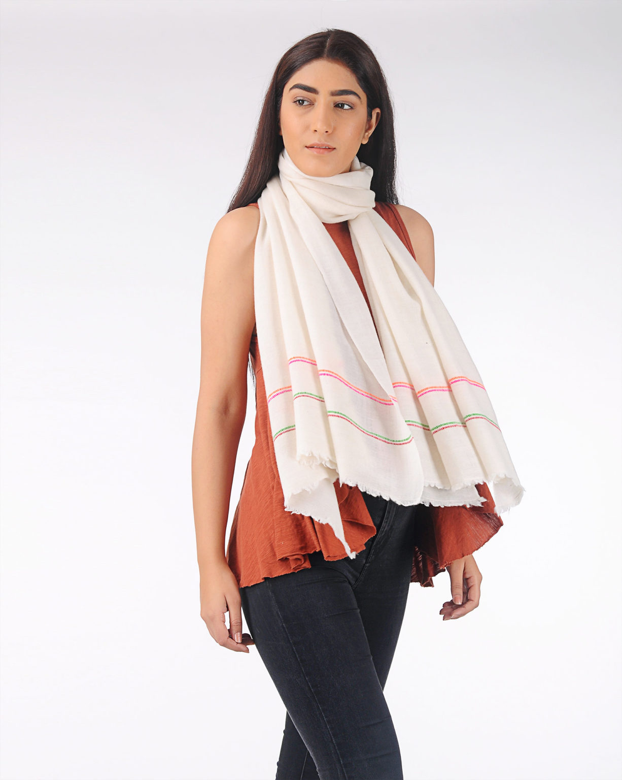 Pashmina Scarves – FabHimalaya